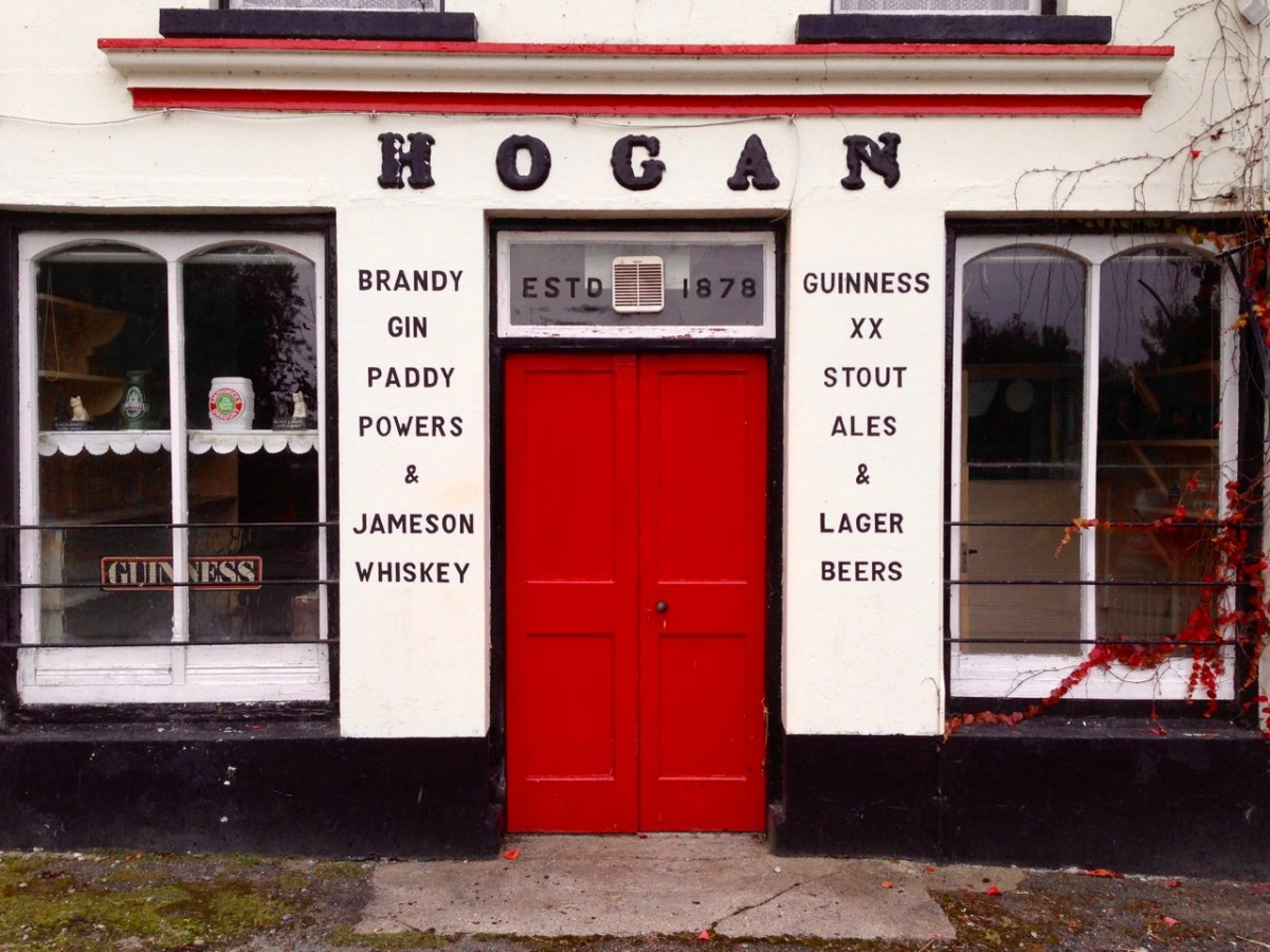 Elsie Hogan’s Pub | Roaringwater Journal