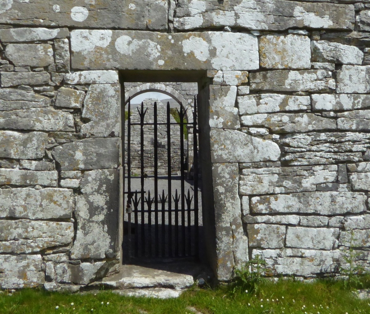 Irish Romanesque – an Introduction | Roaringwater Journal