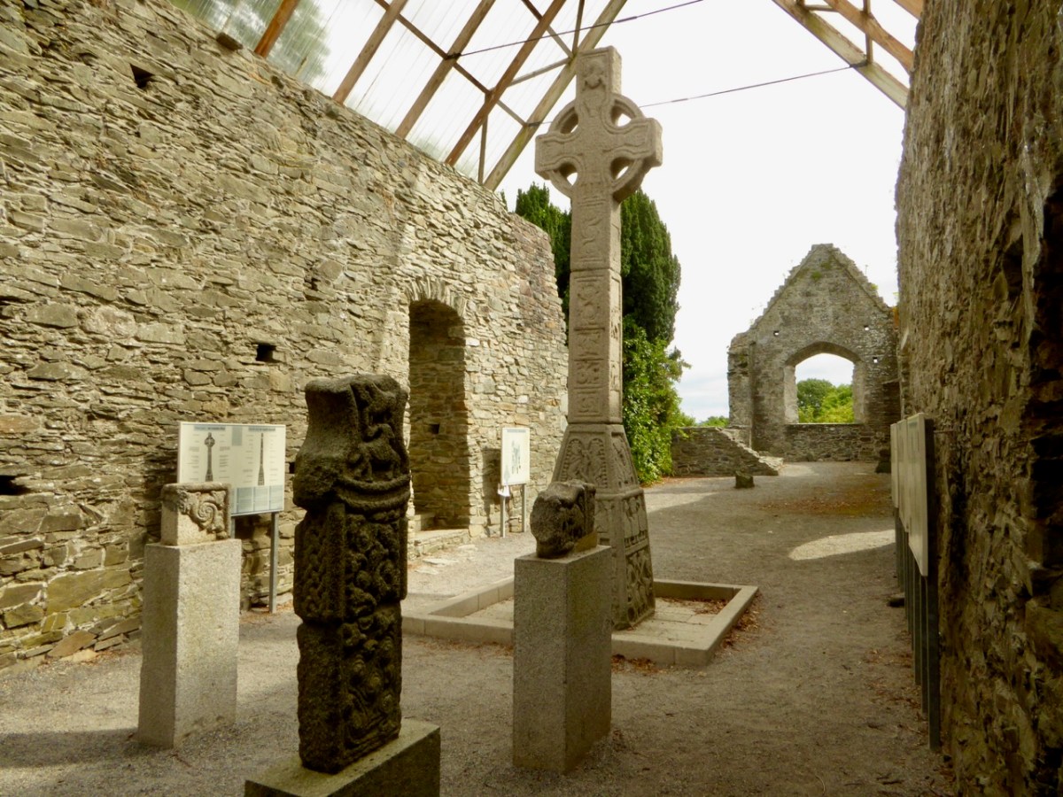 Ancient Irish Art – Moone High Cross | Roaringwater Journal