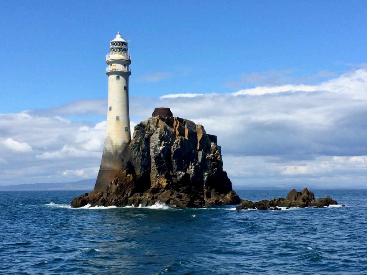 A Change to The Fastnet Lighthouse | Roaringwater Journal