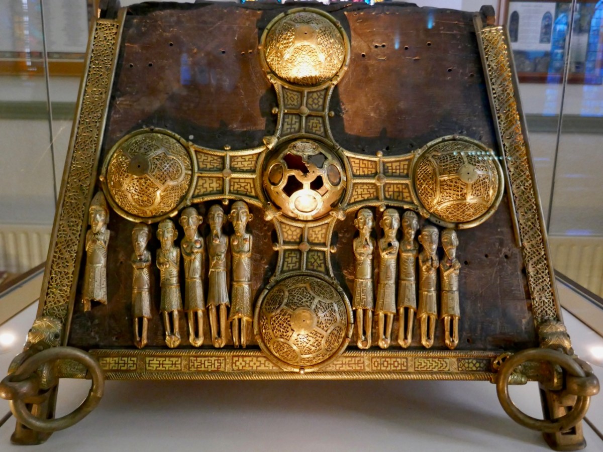 Saint Manchan, his Miraculous Cow, and his Shrine | Roaringwater Journal