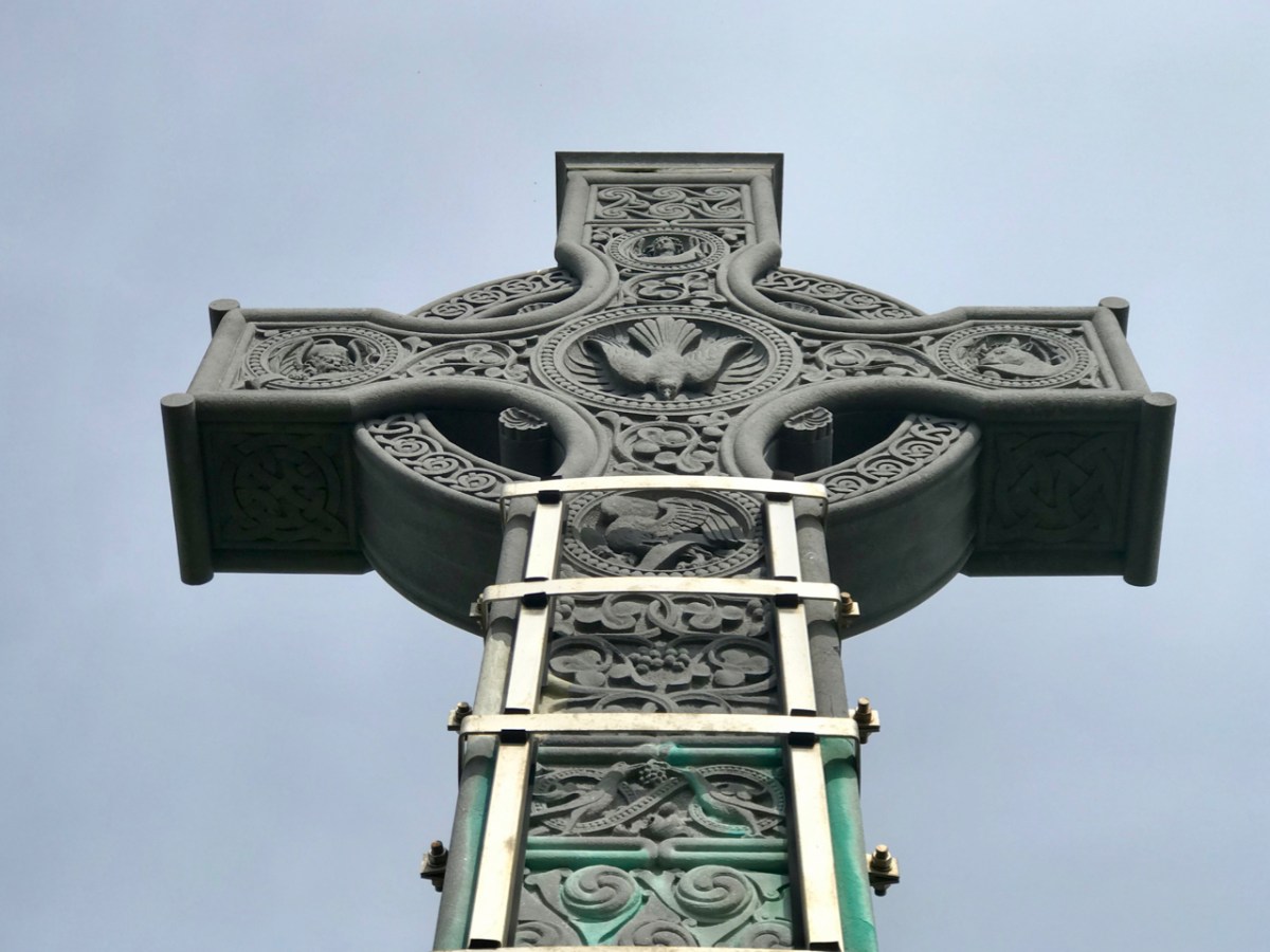 Lady Carbery’s High Cross | Roaringwater Journal