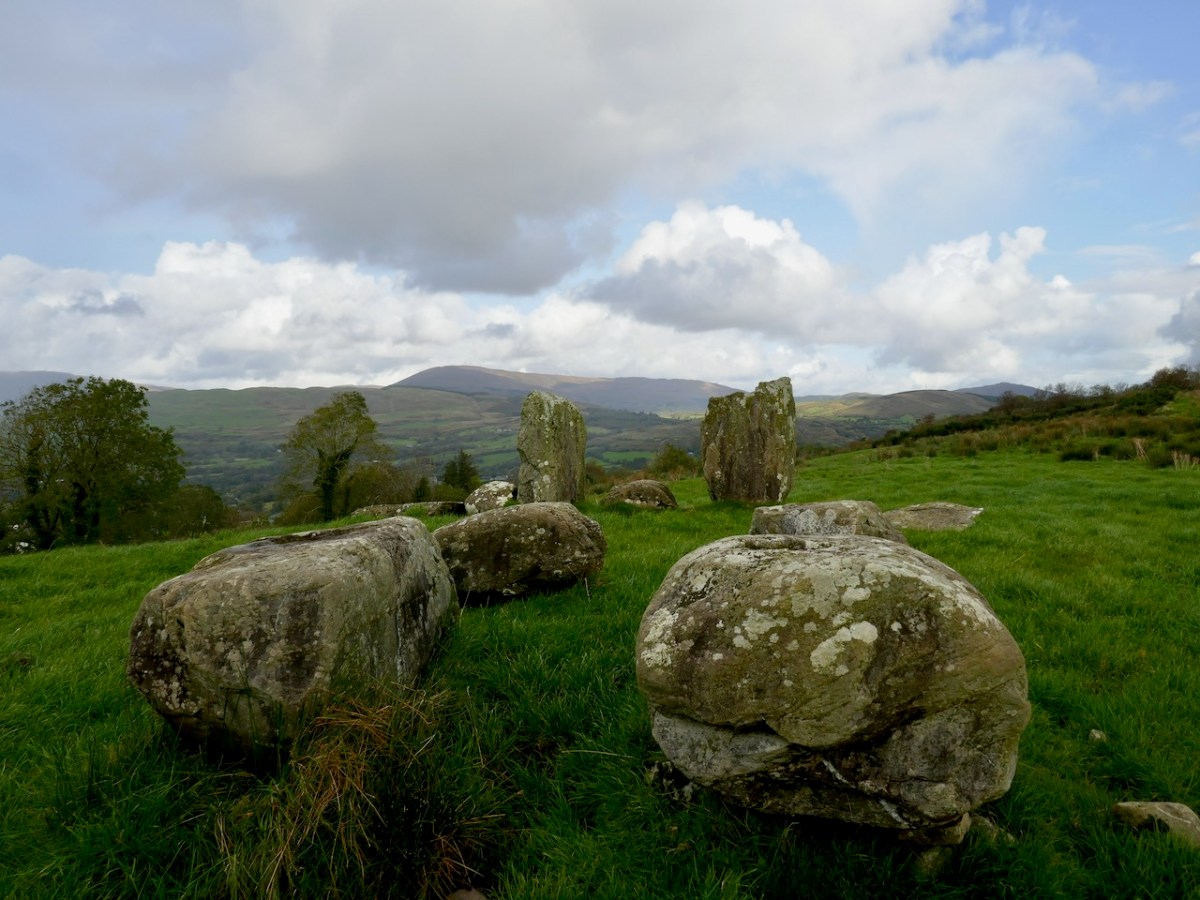 Breeny More Boulder Burials and partial Stone Circle | Roaringwater Journal