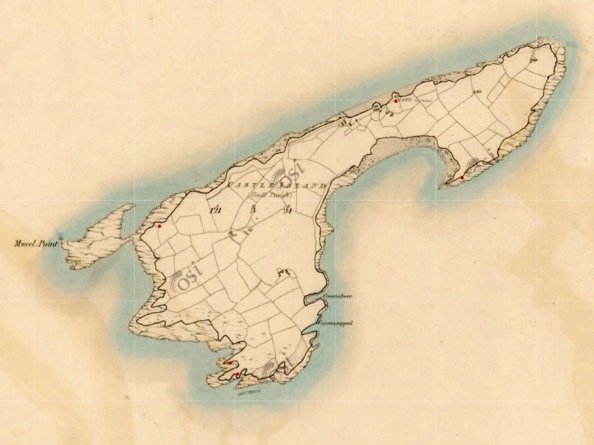 Castle Island Explored – Part 1 | Roaringwater Journal