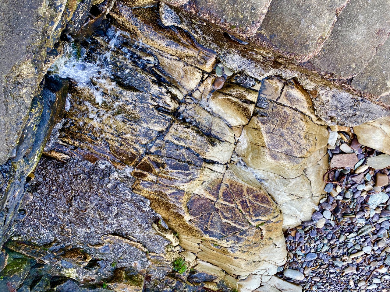 West Cork Rocks | Roaringwater Journal