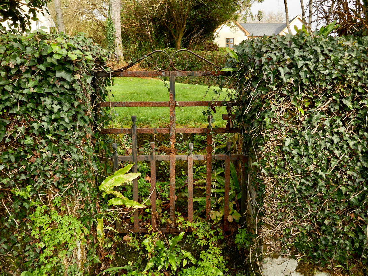 Another Gate Post (Vernacular Gates of West Cork 2) | Roaringwater Journal