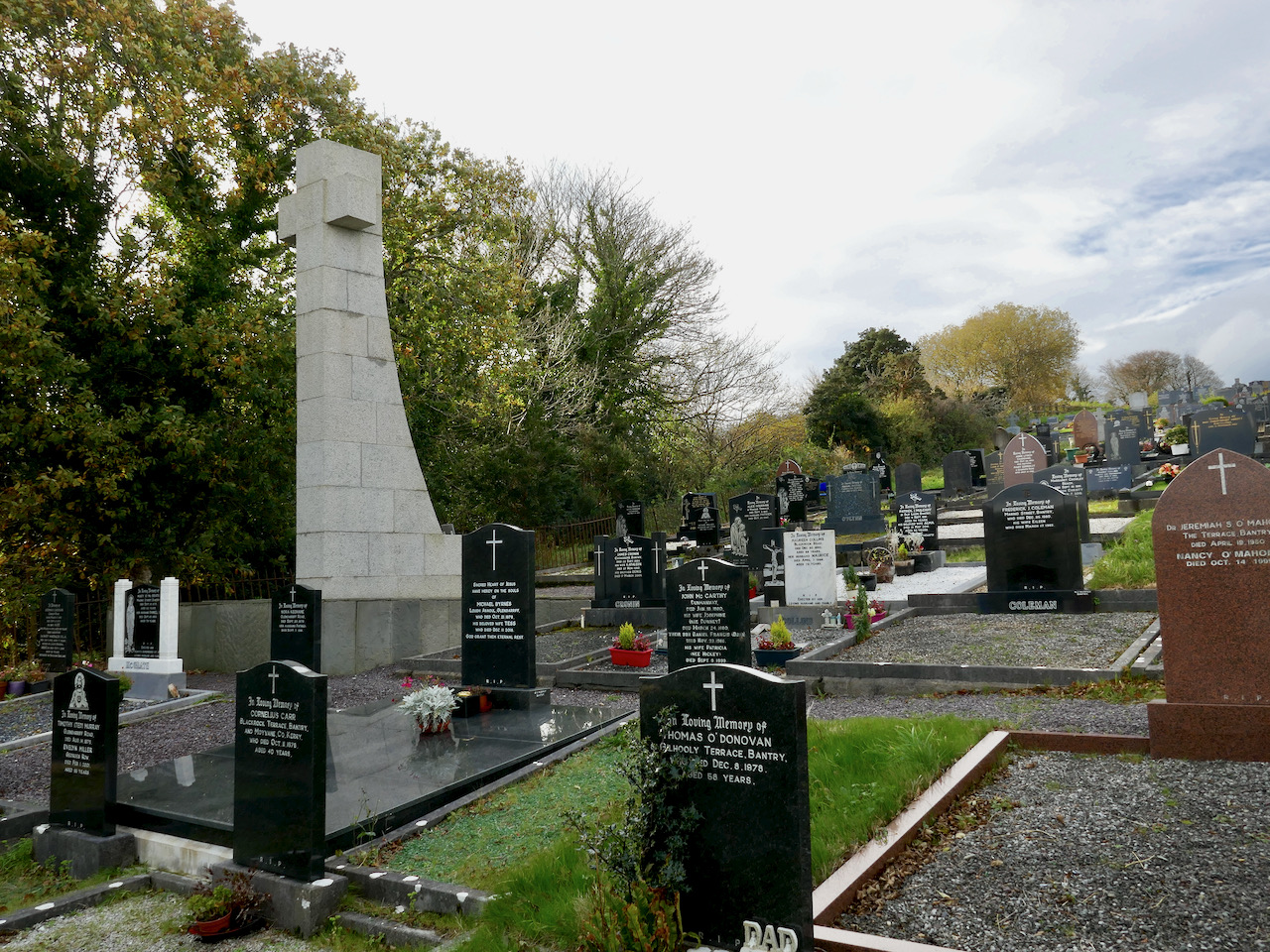 ‘This is Our History’: The Abbey Graveyard Project in Bantry ...