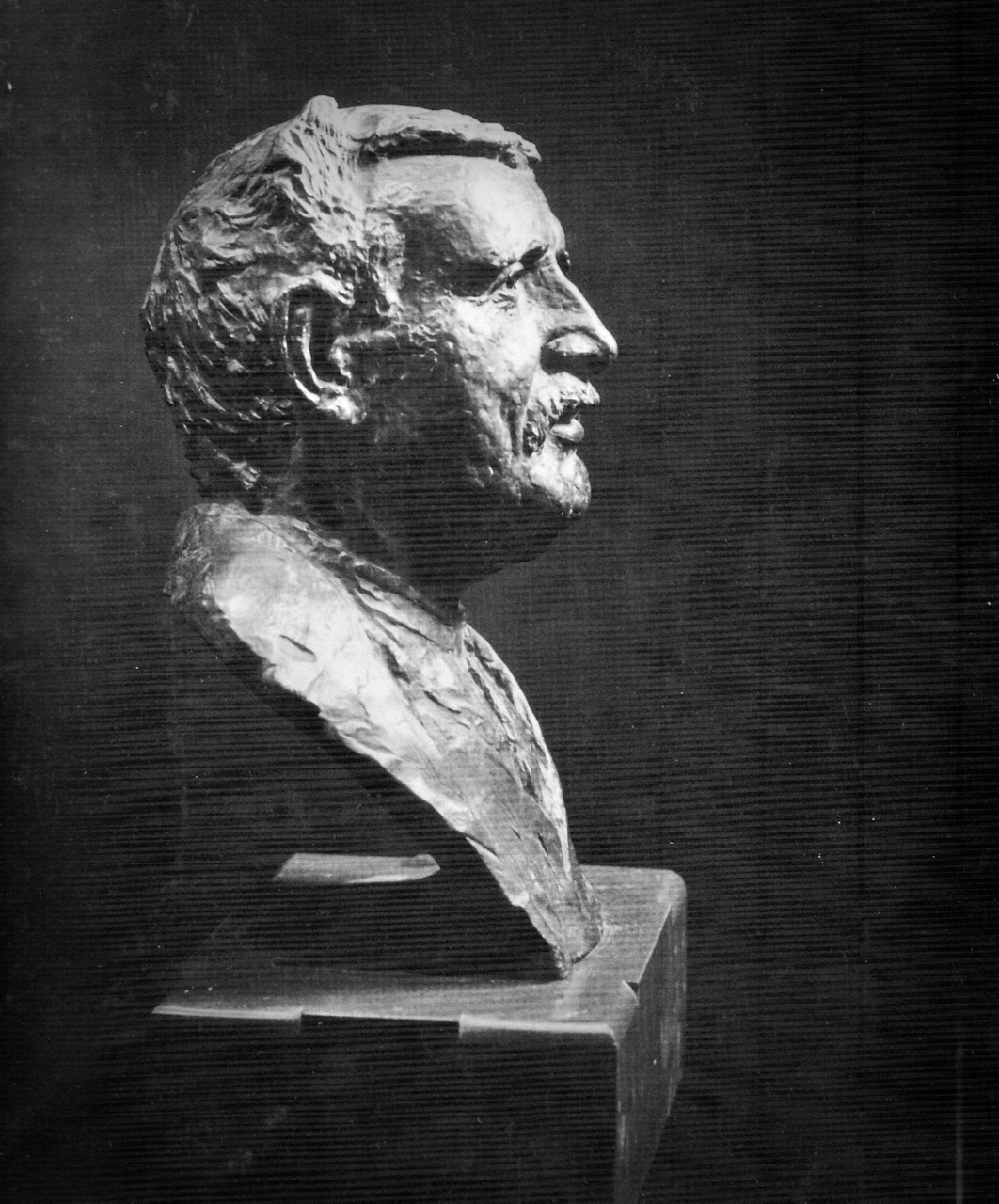 The Tailor and Artists | Roaringwater Journal